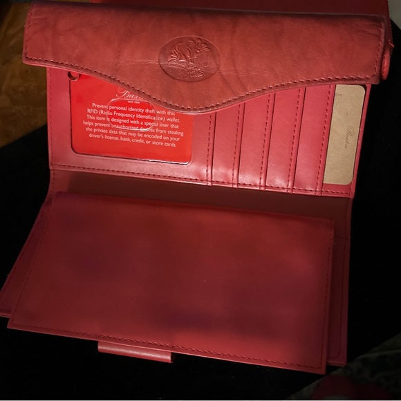 Buxton | Bags | Buxton Heiress Leather Clutch Wallet Red Marble Finish ...